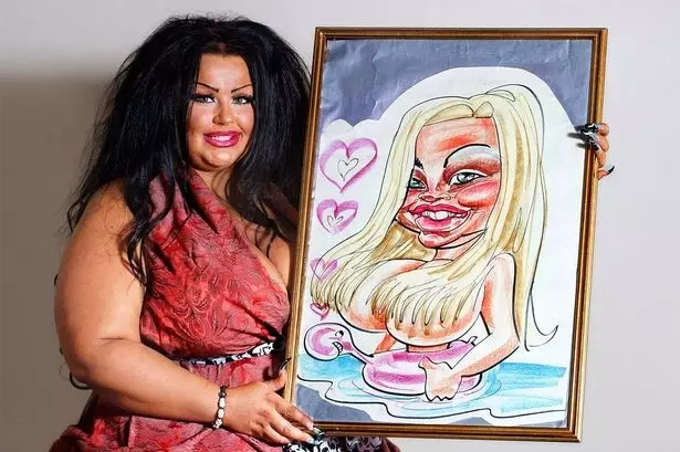 Christina Boutel möchte wie ihre Cartoon-Schönheit, Modifikation, Chirurgie, plastische Chirurgie, Transformation, Foto, Freaks sein