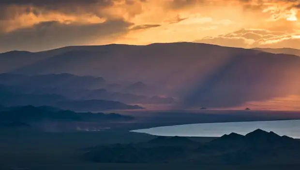 Gün batımı. Fotoqrafların şah əsərləri